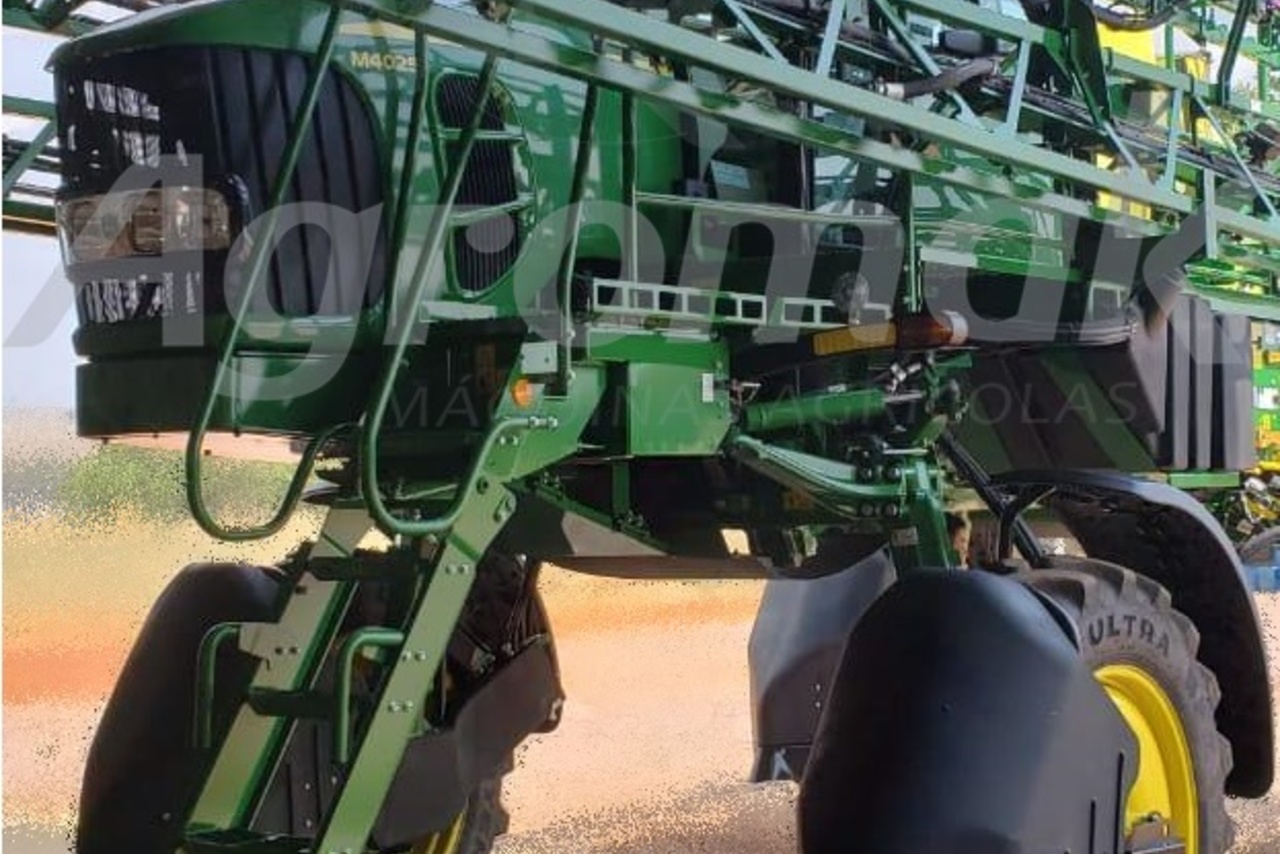 Pulverizador Autopropelido John Deere M 4025 19/19 - Agromak Máquinas ...