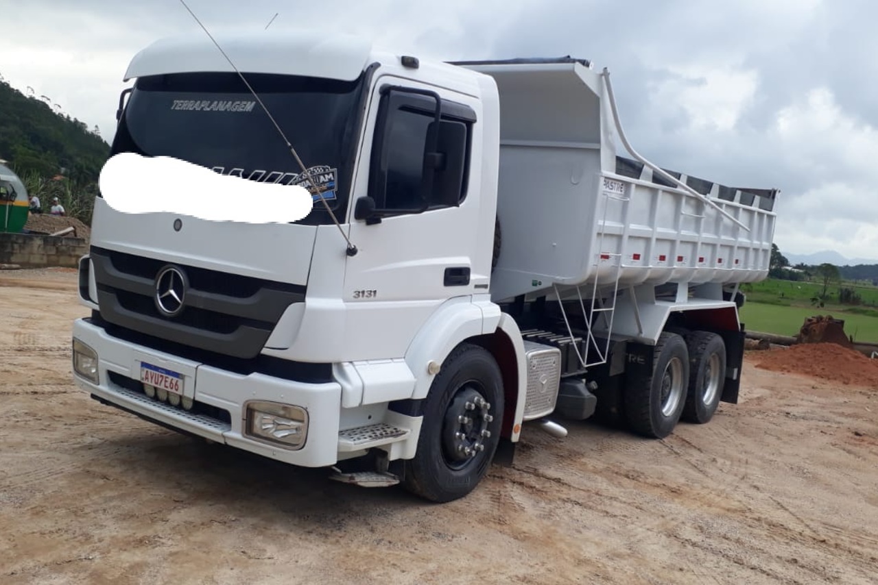 Caminhão Mercedes Benz MB3131 13/13 - Fabiano - Vendas de Máquinas ...