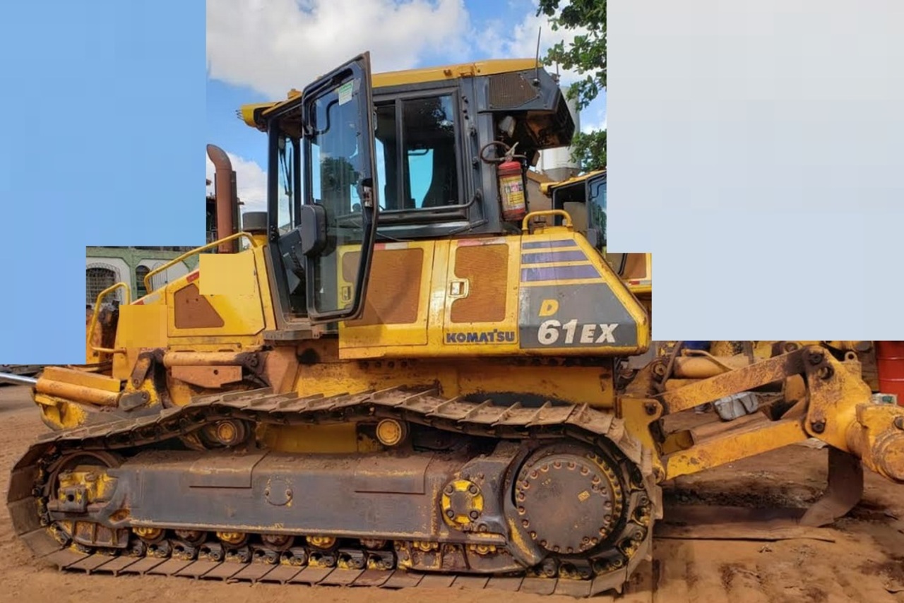 Trator de Esteiras Komatsu D61-EX 18/18 - BHLOC | Trucadao.com.br