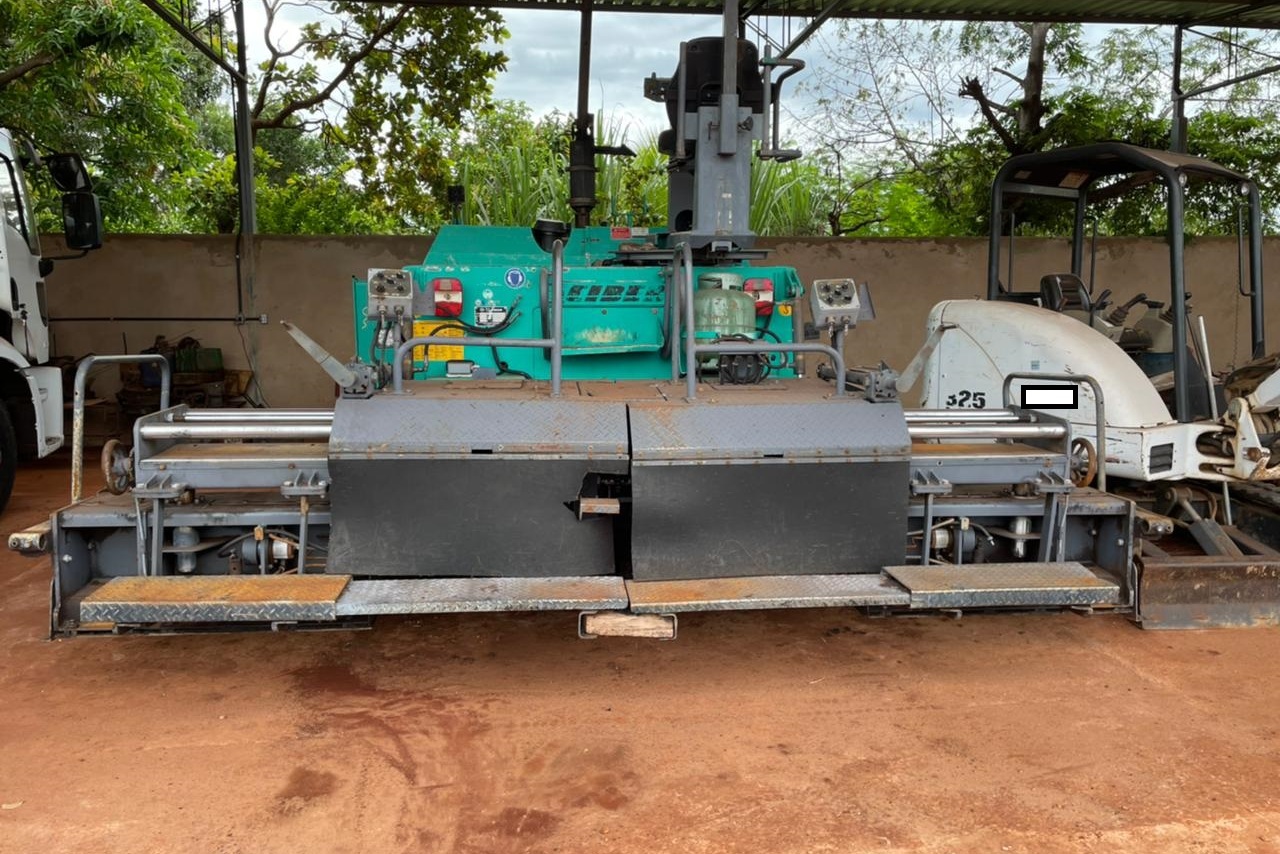 Vibroacabadora Ciber AF 4500 14/14 - 5X Máquinas | Trucadao.com.br