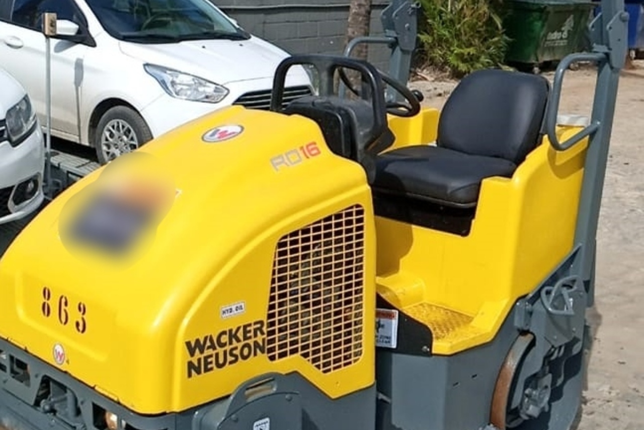Rolo compactador Wacker Neuson RD16 11/11 - Forcemak Equipamentos ...