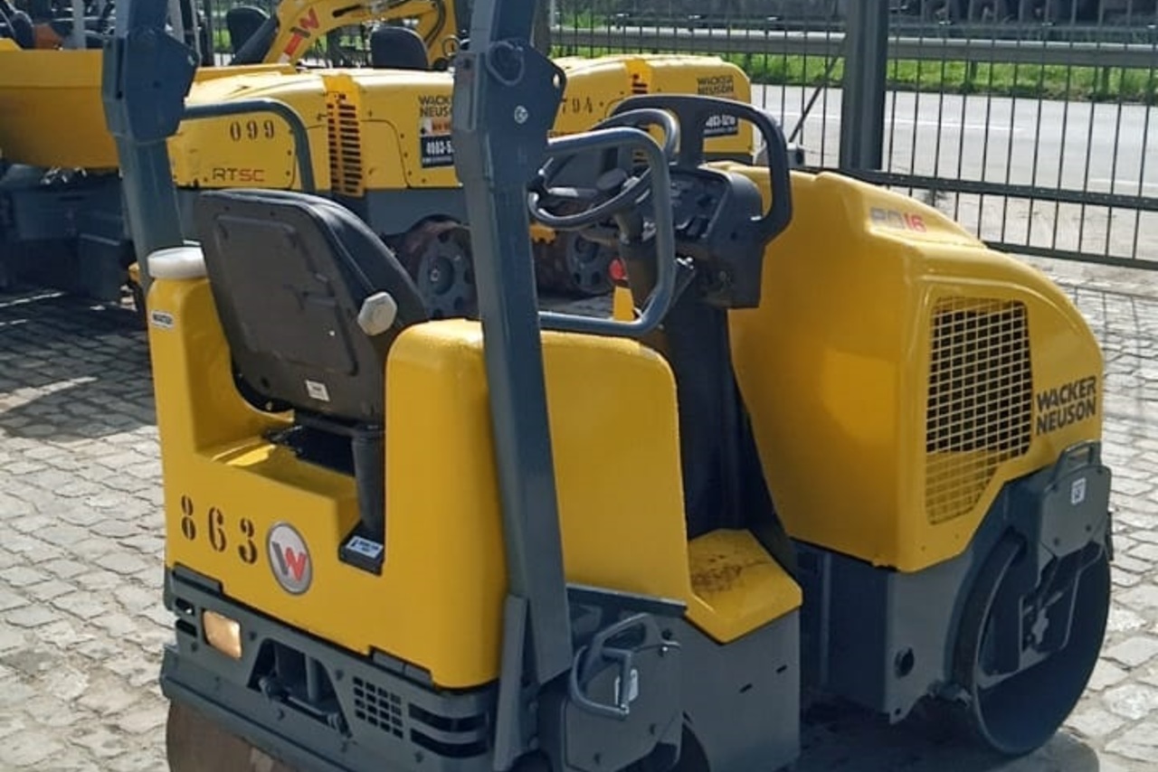 Rolo compactador Wacker Neuson RD16 11/11 - Forcemak Equipamentos ...