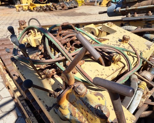 Perfuratriz Wolf MW 5000 10/10 - Maqmotors Tratores LTDA | Trucadao.com.br