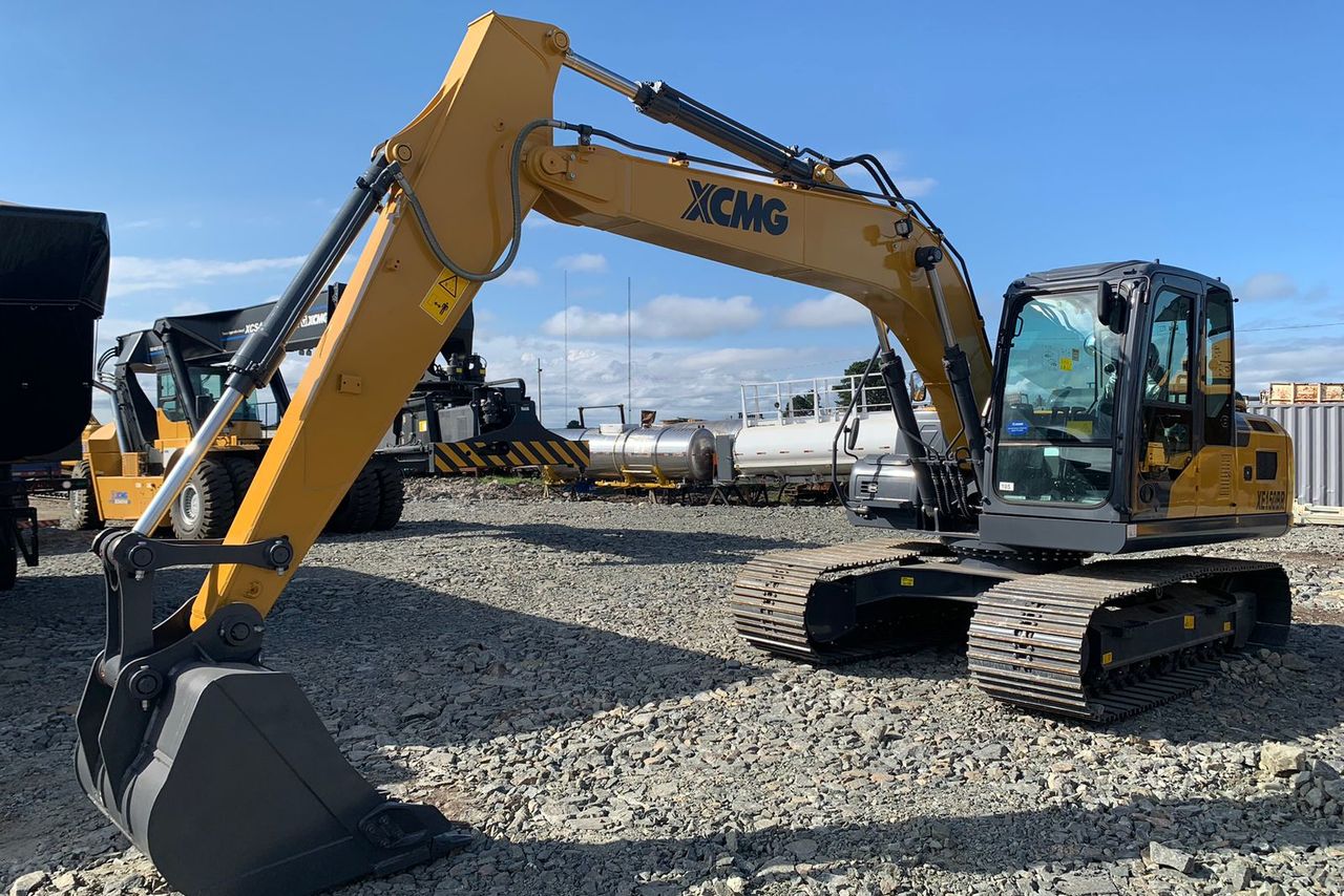 Escavadeira XCMG XE150BR 21/21 - Agil Equipamentos | Trucadao.com.br