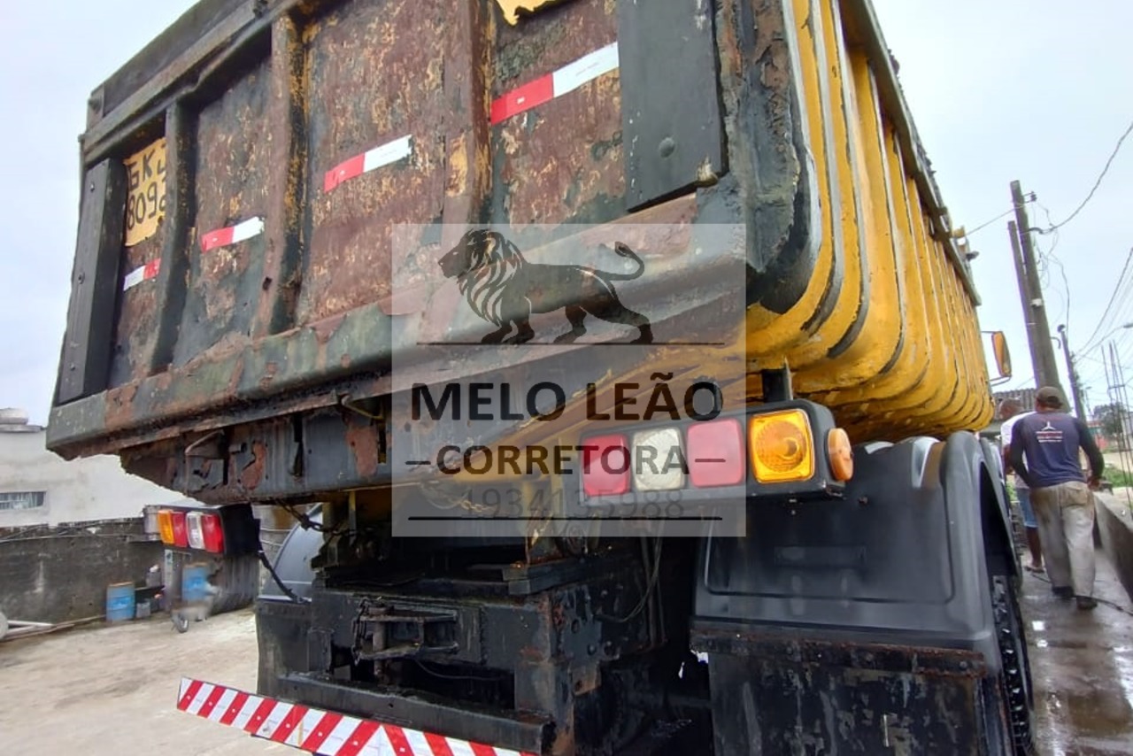 Caminhão Mercedes Benz MB2220 90/90 - Melo Leão Veículos Comerciais ...