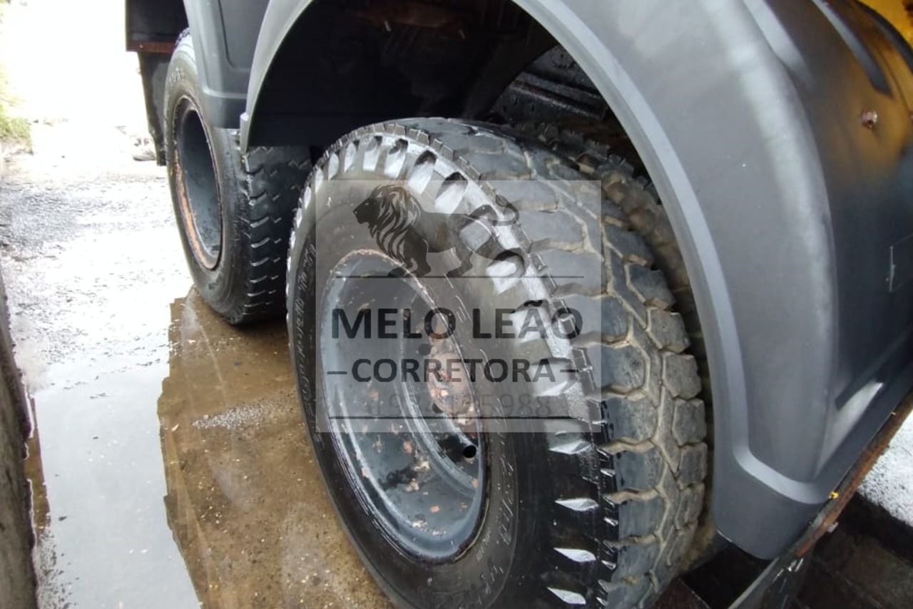 Caminhão Mercedes Benz MB2220 90/90 - Melo Leão Veículos Comerciais ...