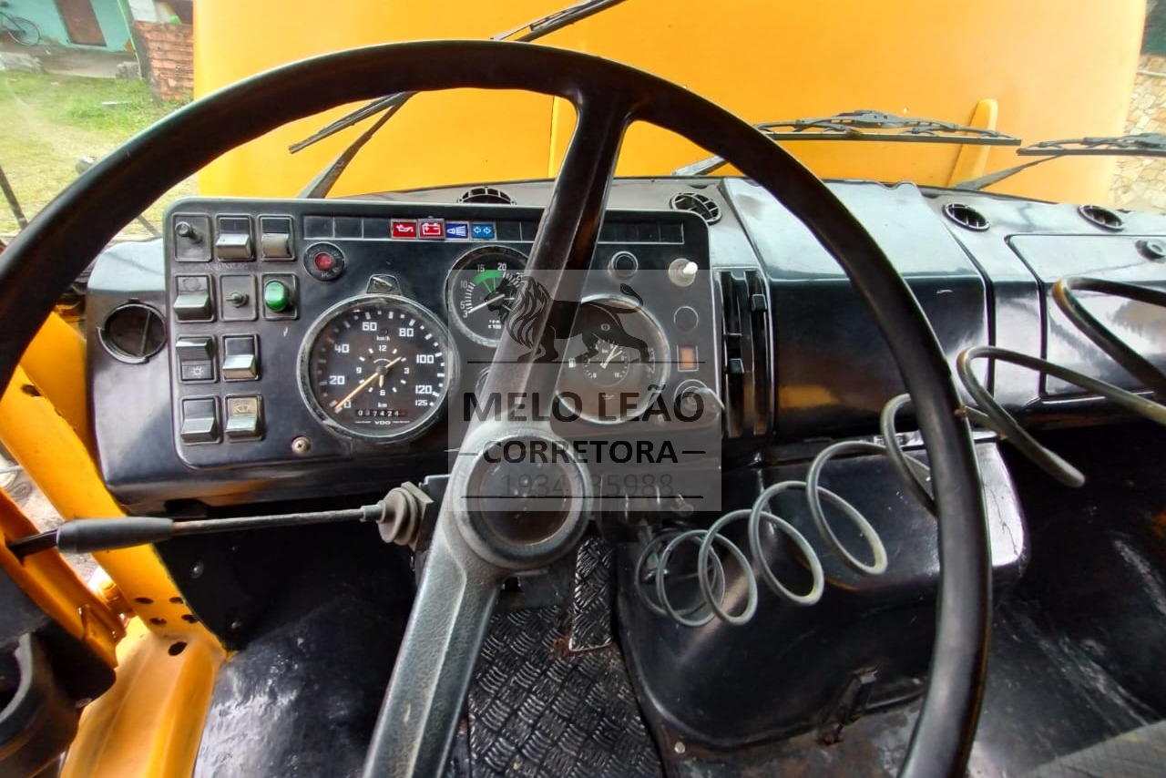 Caminhão Mercedes Benz MB2220 90/90 - Melo Leão Veículos Comerciais ...