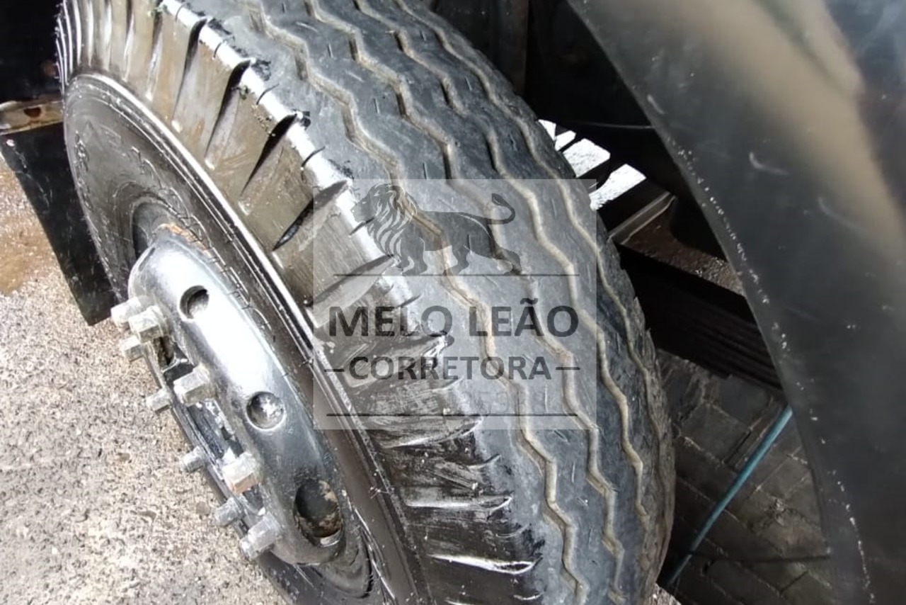 Caminhão Mercedes Benz MB2220 90/90 - Melo Leão Veículos Comerciais ...
