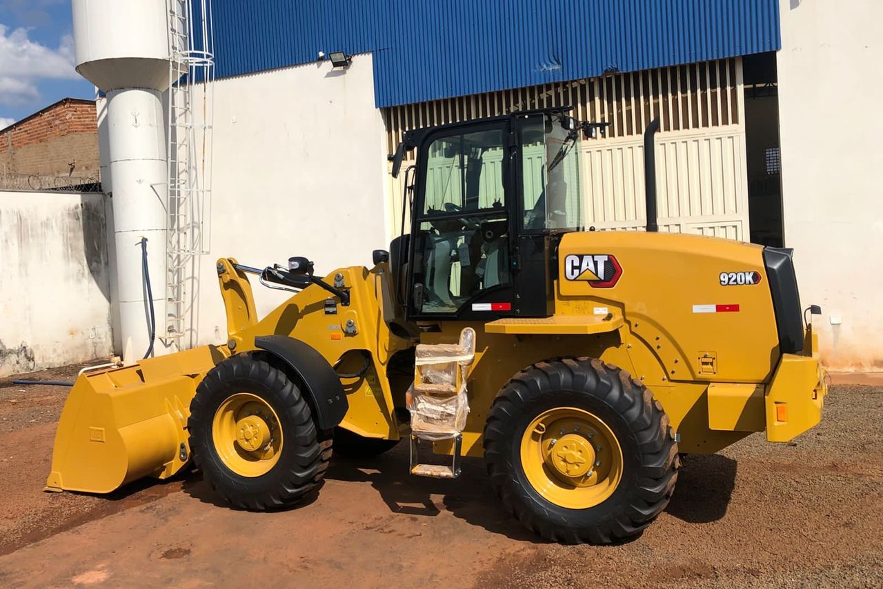 Pá carregadeira Caterpillar Carregadeira 21/21 - Premium Tratores ...