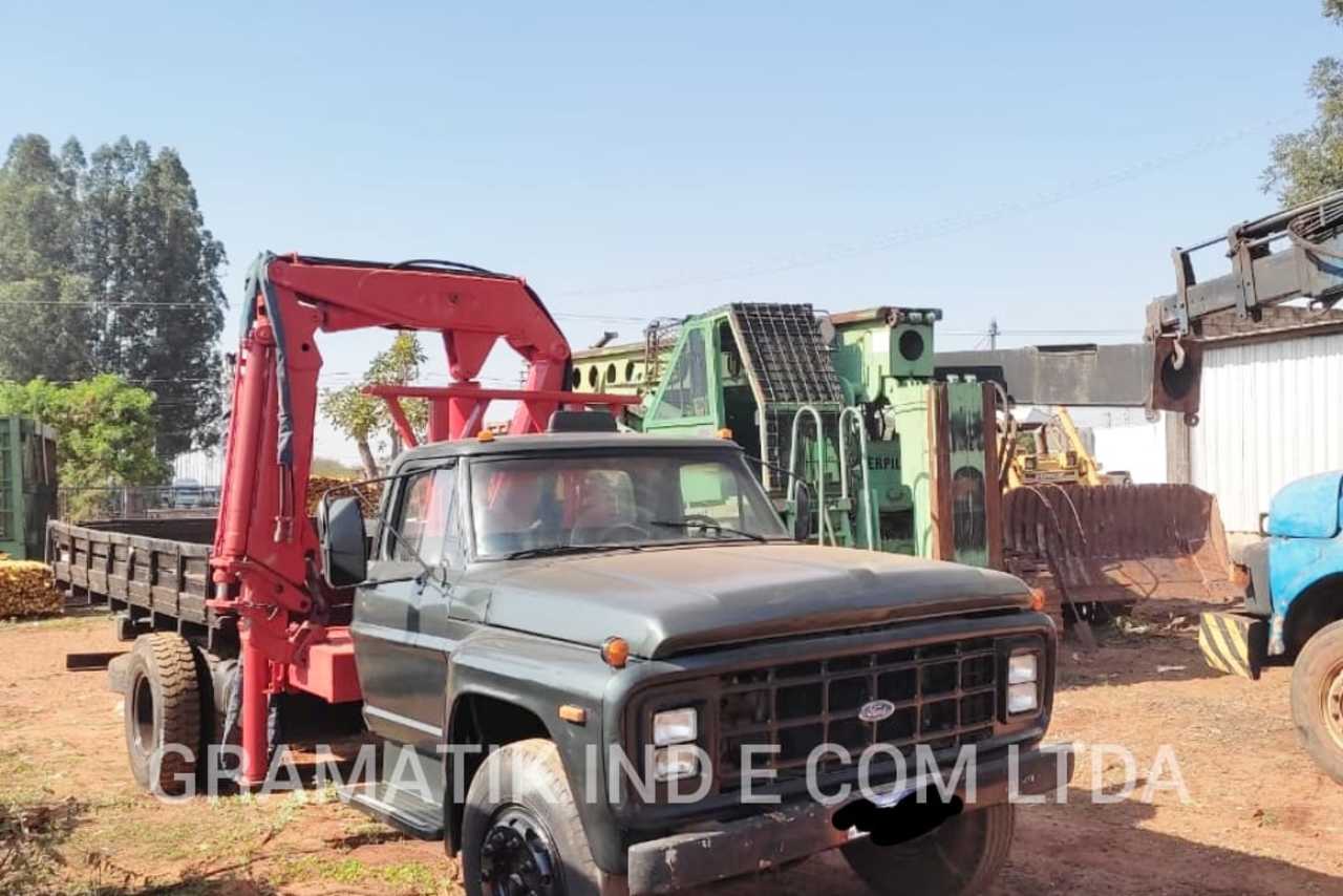 Caminhão Ford F14000 88/88 - Gramatik | Trucadao.com.br