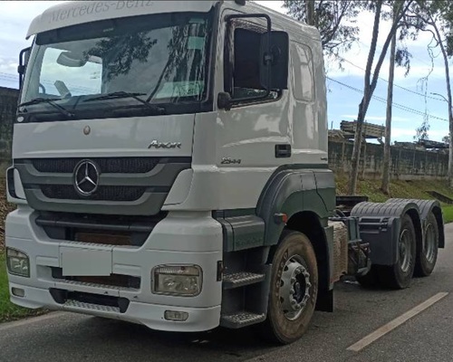 Mercedes Benz MB2544 13/13 Truck 6x2 - Cavalo Mecânico à venda - Trucadão