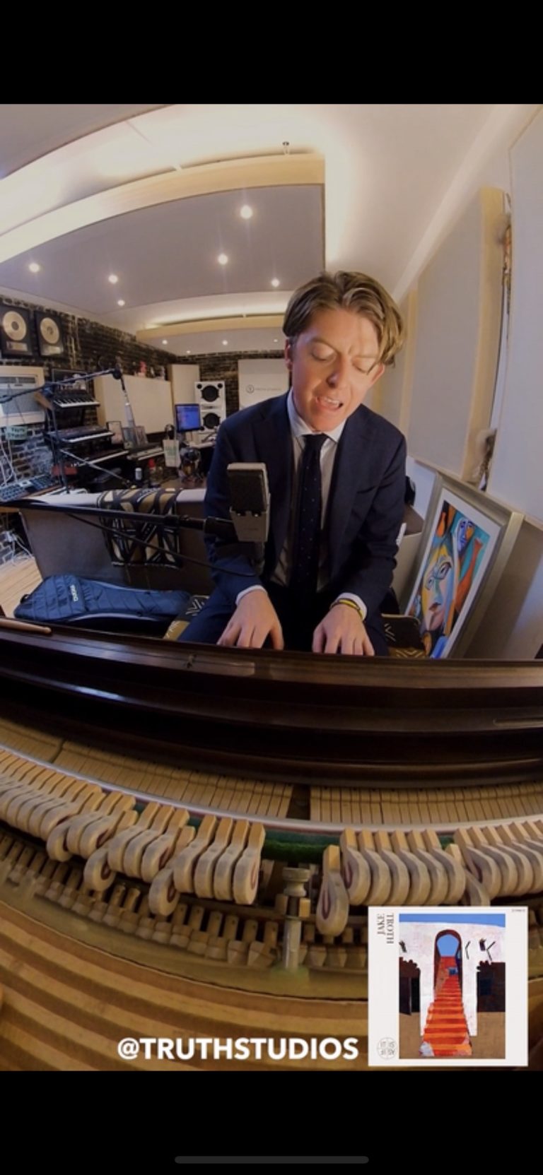 Jake Troth - The Queen (Live at Truth Studios) - TruthStudios