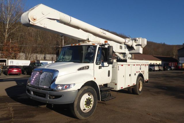 Bucket Boom Trucks For Sale