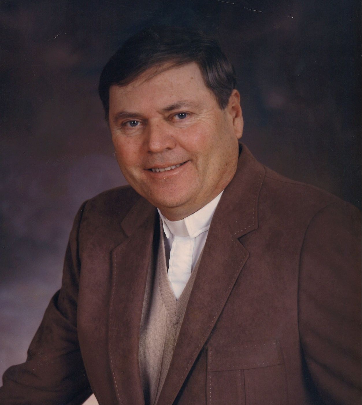 Pastor Harold Luecke Obituary 2021 - Bilden-Askew Funeral Home