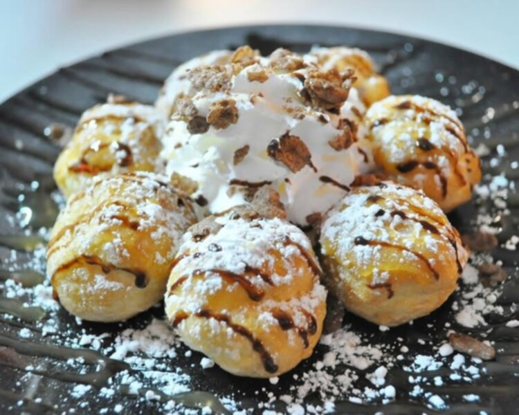 Ice Kiss, Los Angeles, CA, Seen On Sugar High