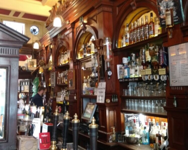 The Palace Bar, Dublin, undefined, Seen On The Layover