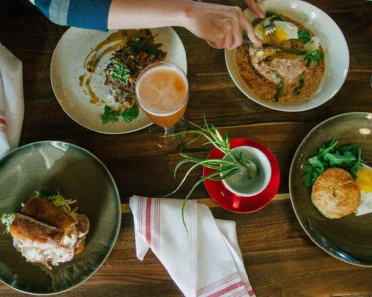 Gralehaus, Louisville, KY, Seen On Diners, Drive-ins and Dives