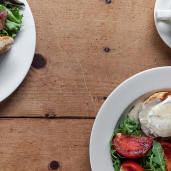 Beehive Cafe, Bristol, RI, Seen On Diners, Drive-ins and Dives