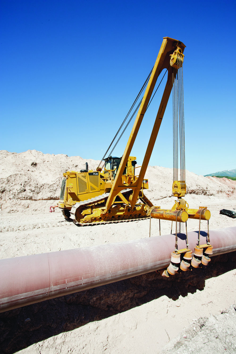 New Cat Pipelayers Boost Lift Capacity And Performance - Underground ...