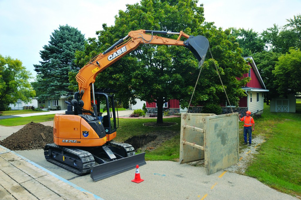 Equipment Spotlight: Reduced/Zero Tail Swing Excavators | Underground ...