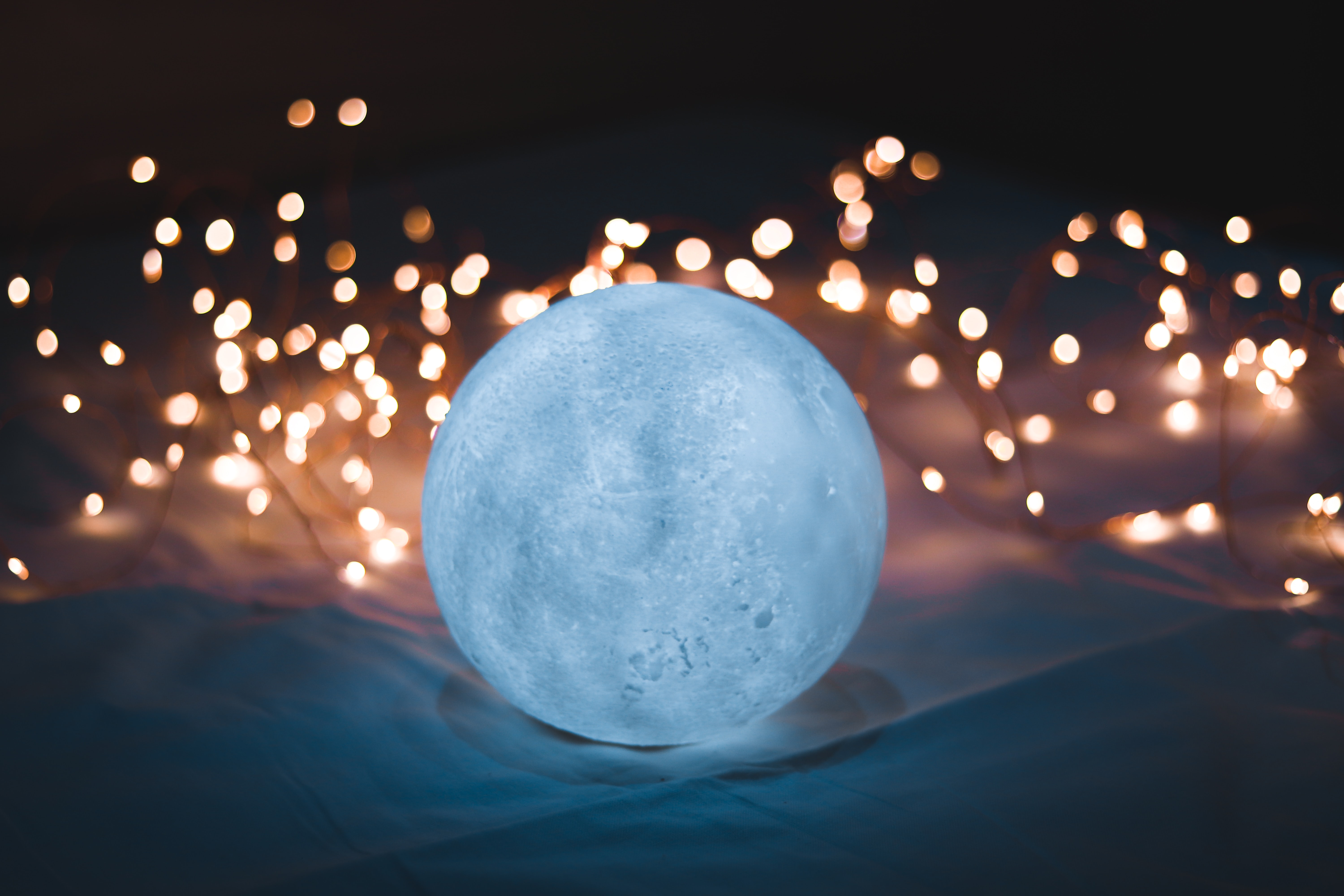 Love stargazing? Check out these simple celestial home decor ideas!