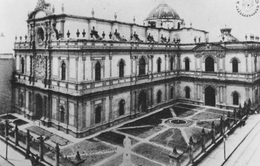Celebra 150 años de existencia la Biblioteca Nacional de México de la ...