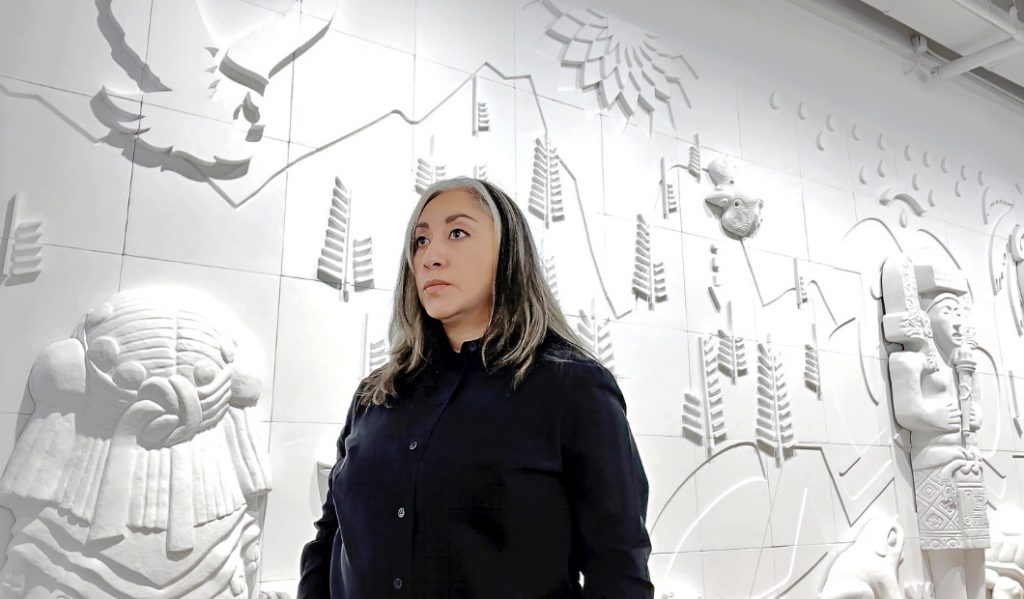 Recupera Minerva Cuevas en muestra crítica la génesis publicitaria de ...