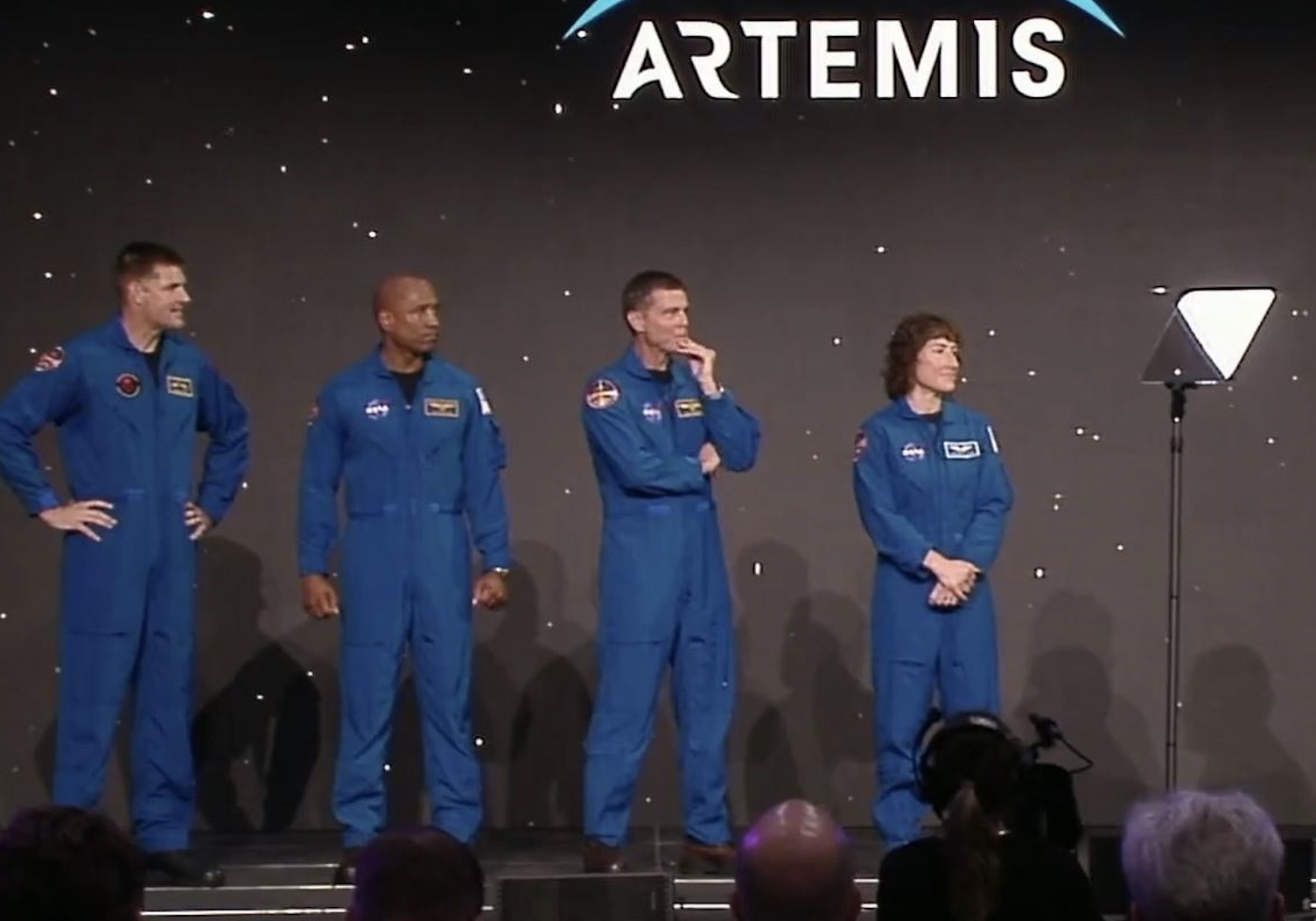 Anuncia la NASA a astronautas para el regreso a la luna; van una mujer ...