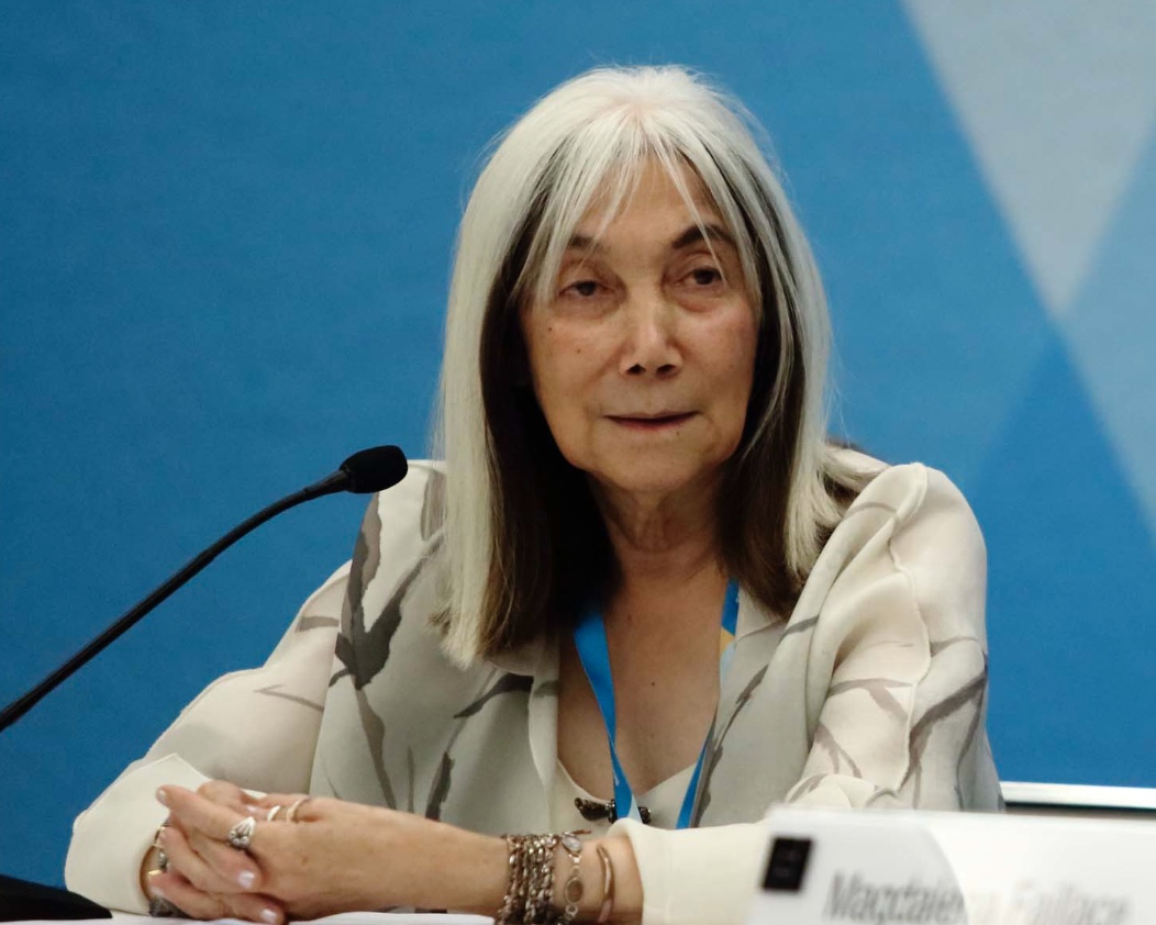 Se presentan los sobrinos de María Kodama como herederos del patrimonio ...