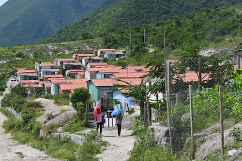 Deshabitados, 30 de los 43 fraccionamientos construidos tras Ingrid y ...