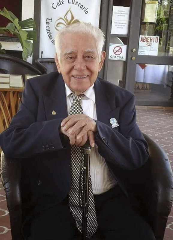Fallece el escritor y periodista Manuel Salvador Leyva, en Tijuana, a ...