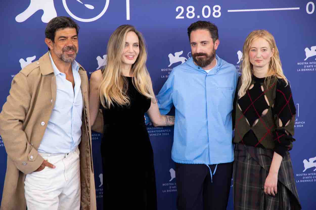 Presentan Maria, cinta sobre la diva griega de la ópera, en el Festival ...