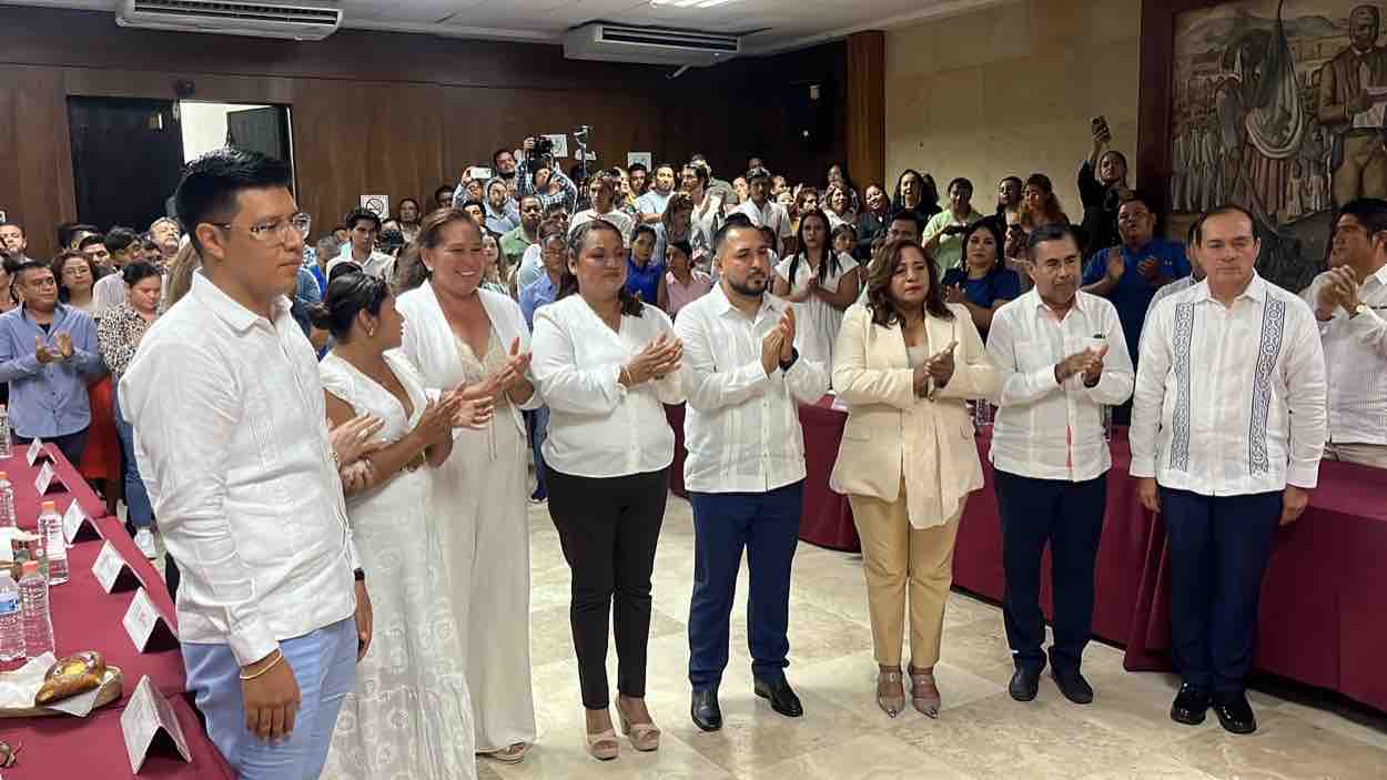 Nombra Abelina López a Leticia Lozano secretaria general del ...