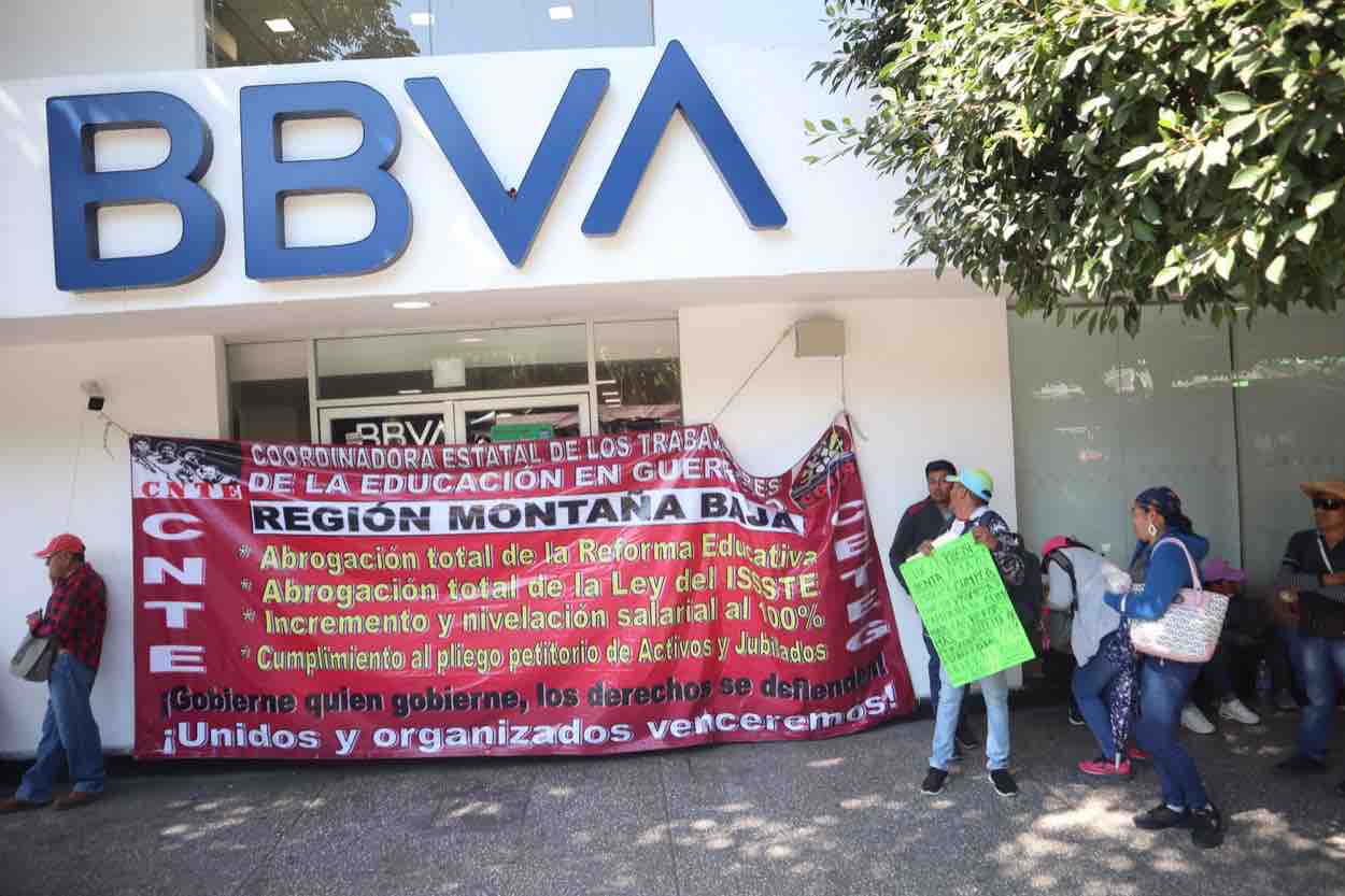 Maestros protestan en el estado durante el segundo día del paro ...