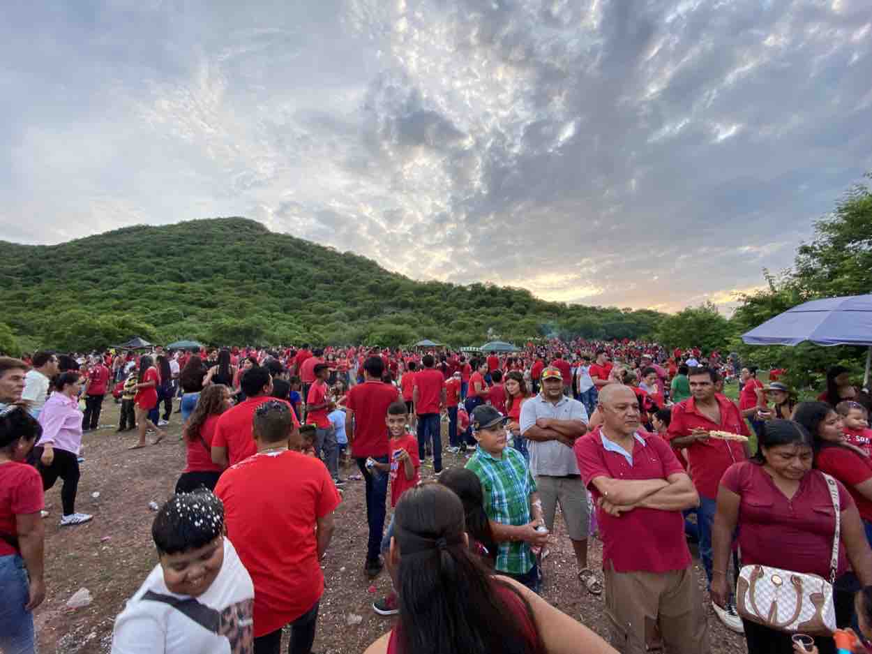 Suben a los cerros en Altamirano más de 5 mil calentanos por la tradición del Día de San Juan ...