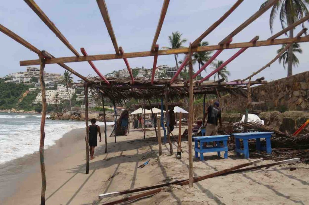 Comienzan la instalación de las primeras 20 de 40 ramadas en playa ...