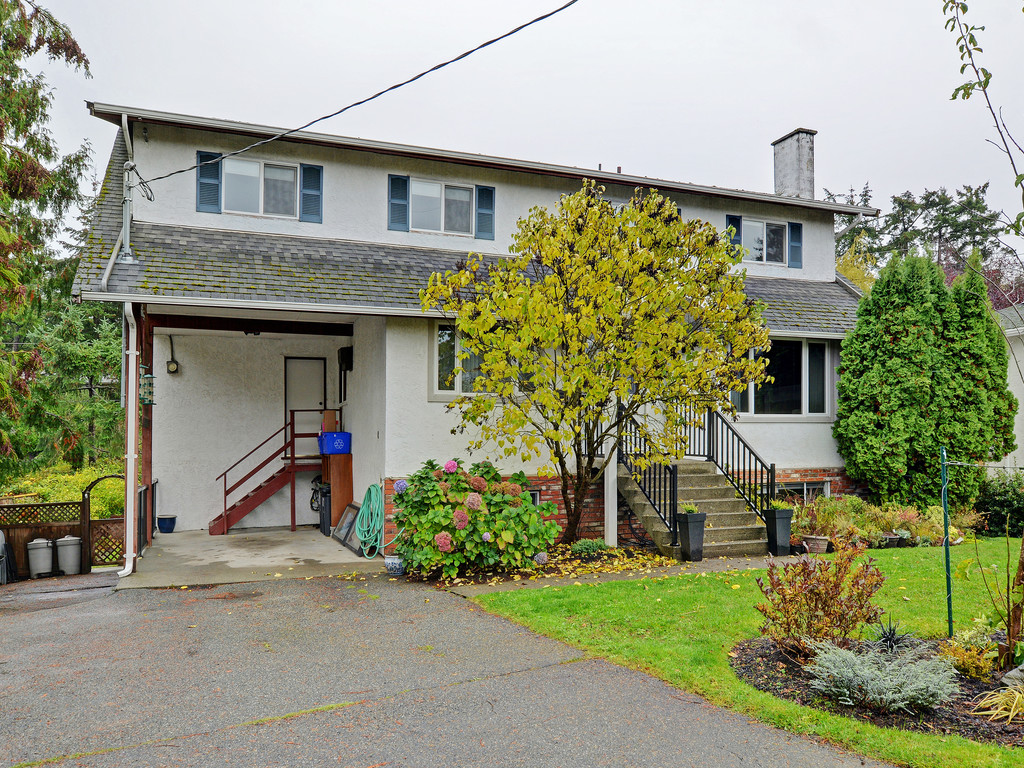 Listings | My Victoria Listing | Mike Chubey