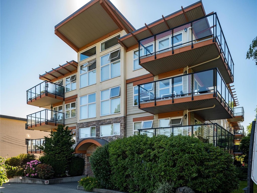 Listings | My Victoria Listing | Mike Chubey