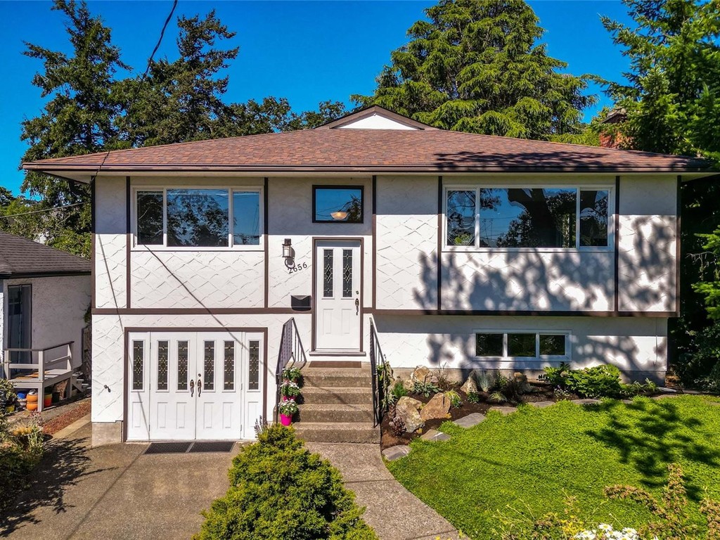Listings | My Victoria Listing | Mike Chubey