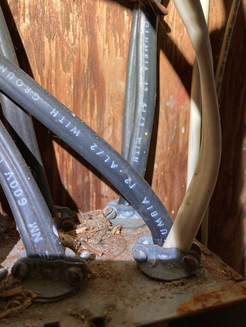 Inspecting Aluminum Wiring During a Home Inspection - InterNACHI®