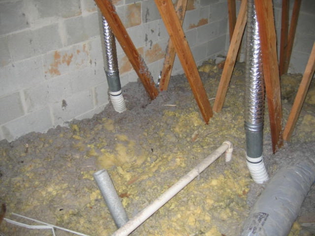 Inspecting Uninsulated Exhaust Ducts in the Attic - InterNACHI®