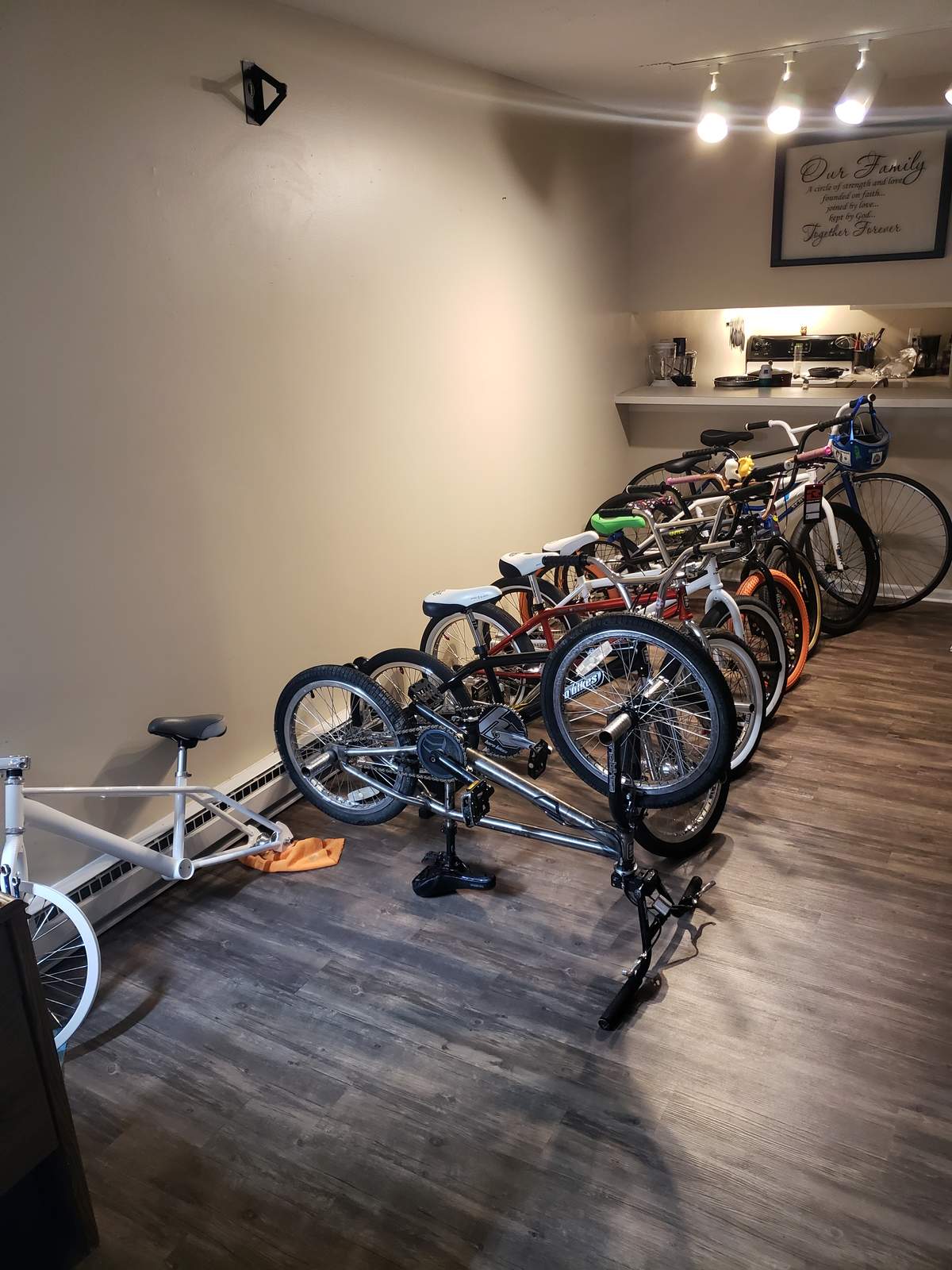Lets see your Personal home bike shop - BMXmuseum.com Forums