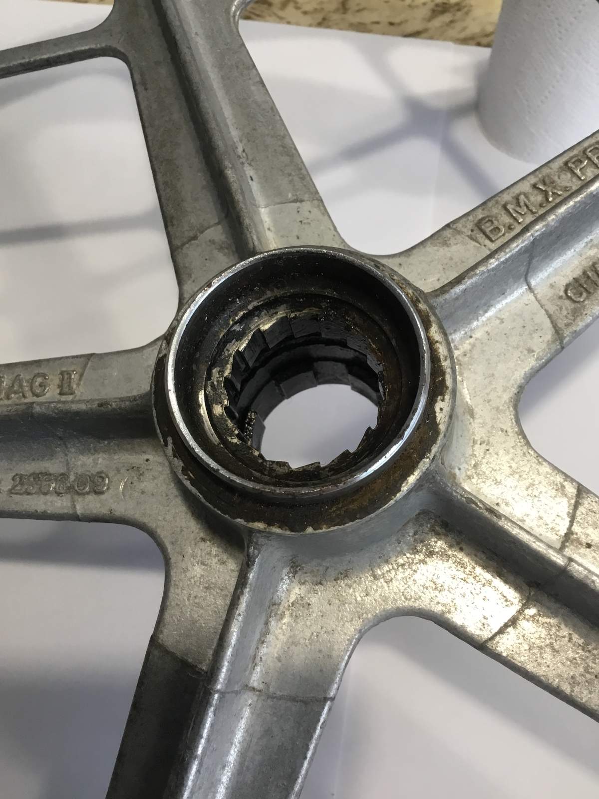 Mongoose motomag rear hub identification - BMXmuseum.com Forums