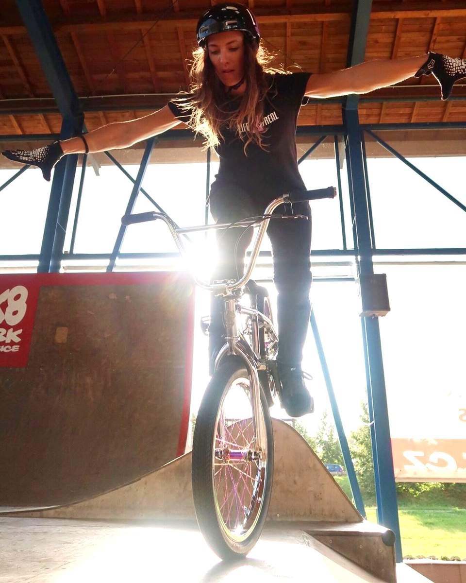 Girls & BMX Bikes - BMXmuseum.com Forums