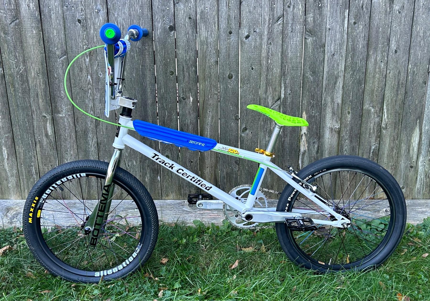 Team Murray modern day tribute race build. Its’s Track Certified ...