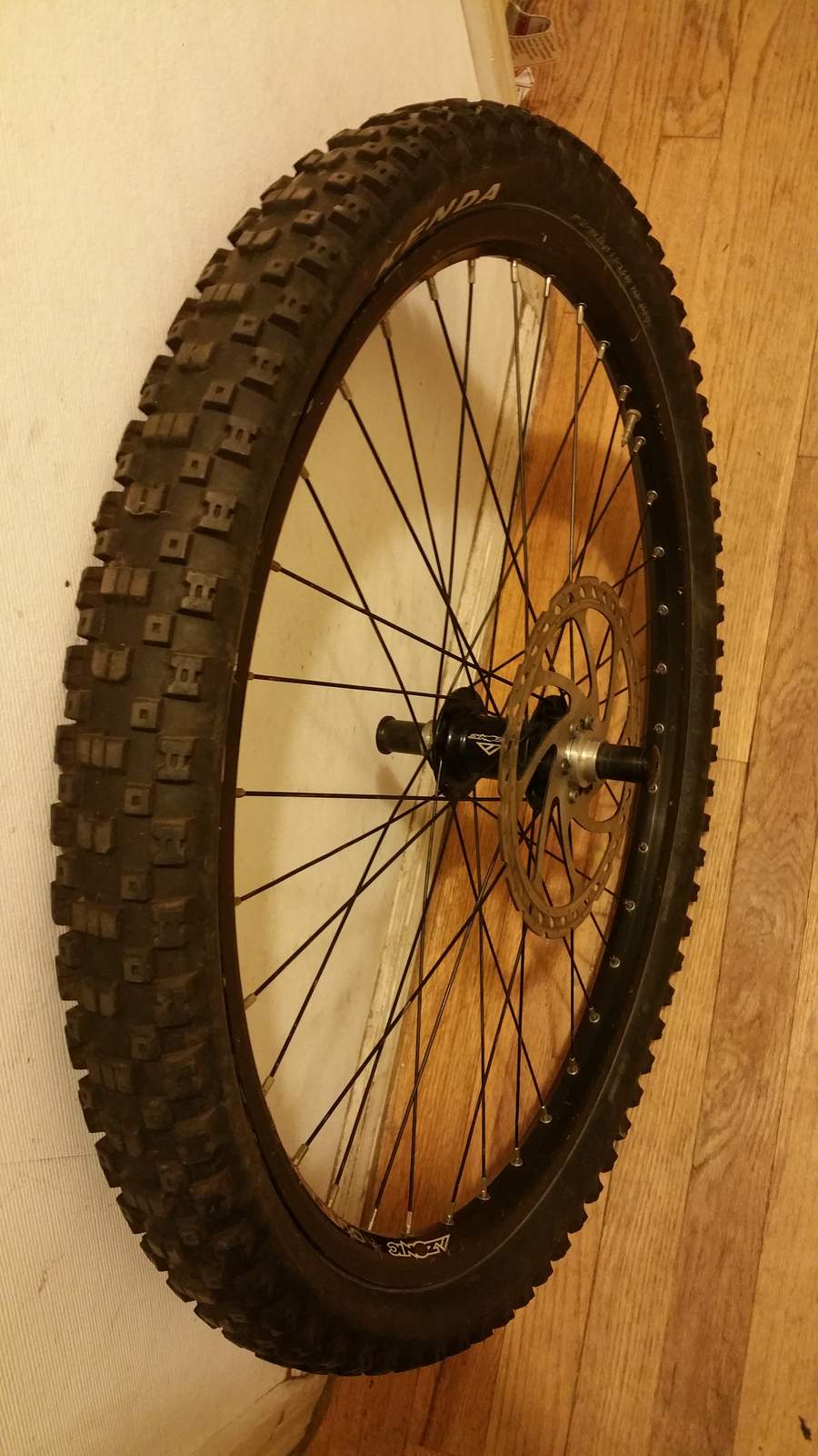 AZONIC OUTLAW WHEELSET WITH KENDA TIRES AND HAYES ROTORS - BMXmuseum ...