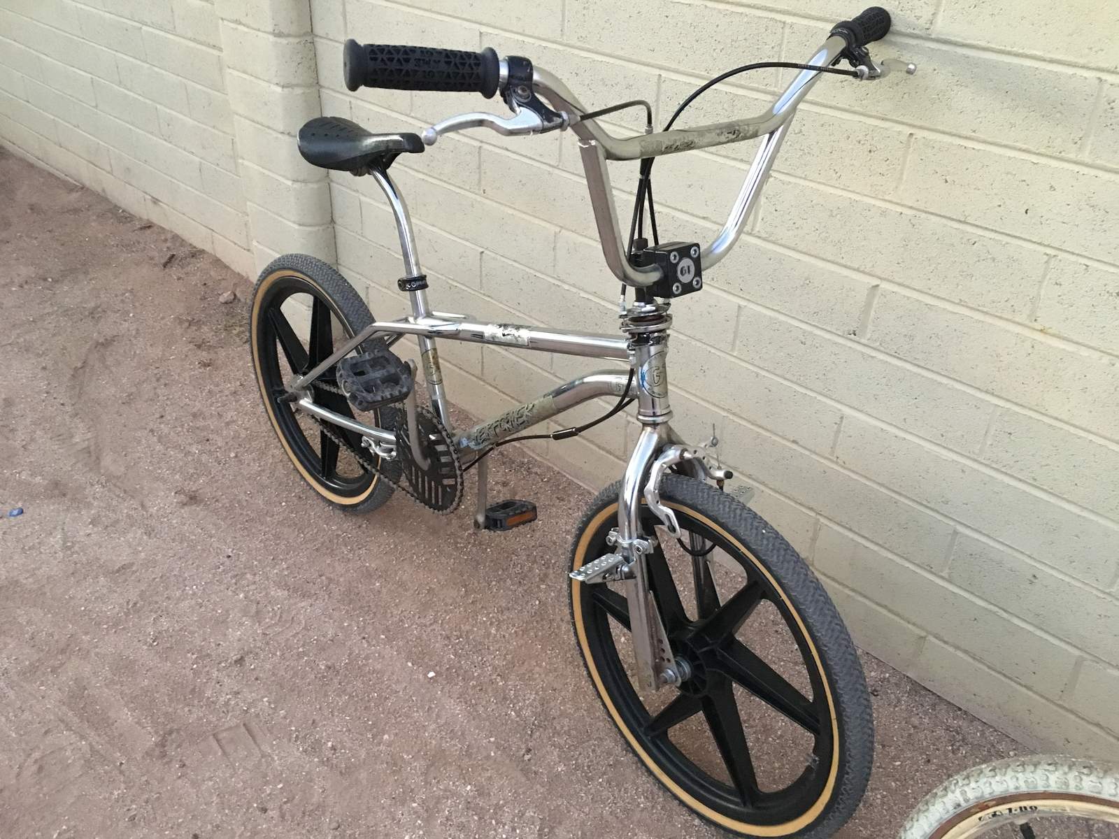 Black and Chrome - BMXmuseum.com Forums