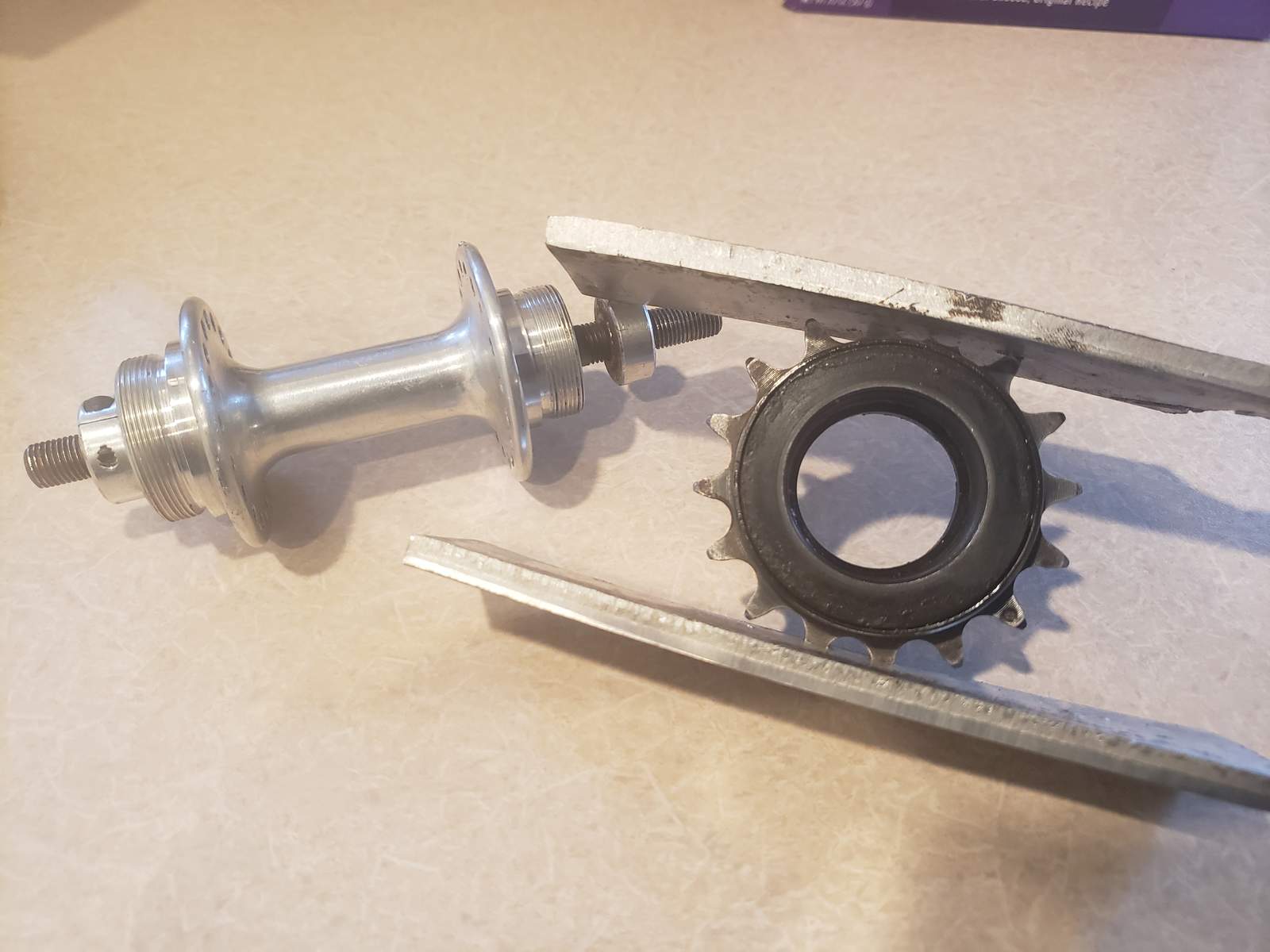 What year is this ELF hub? - BMXmuseum.com Forums