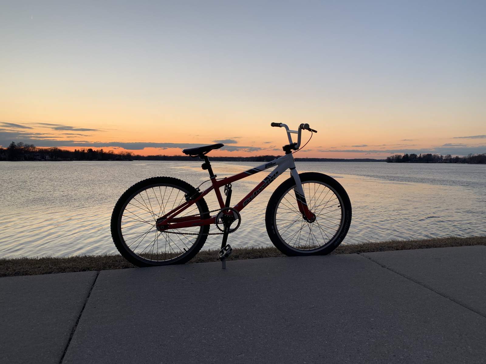 Riding into the SUNSET!!on a bmx - BMXmuseum.com Forums