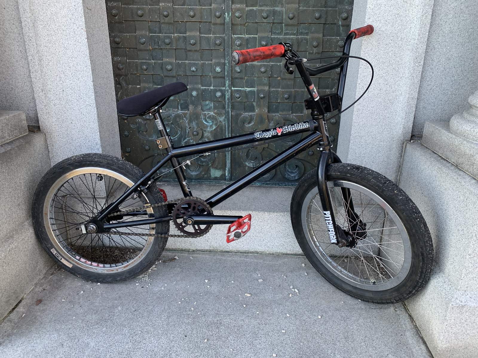 Show off your Red & Black on Chrome bikes and builds - BMXmuseum.com Forums